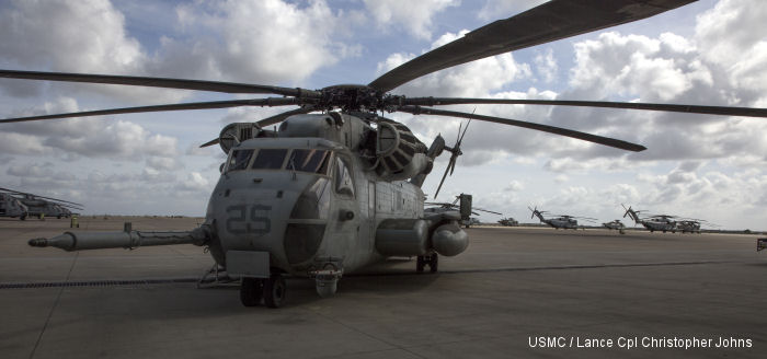 HMH-462 - US Marine Corps