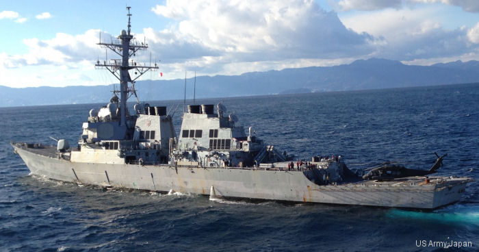 Army Helicopters train with USS Stethem (DDG-63)