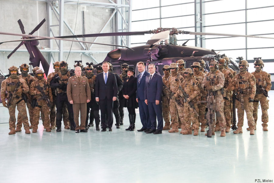 Polish Special Forces S-70i Black Hawk Enter Service