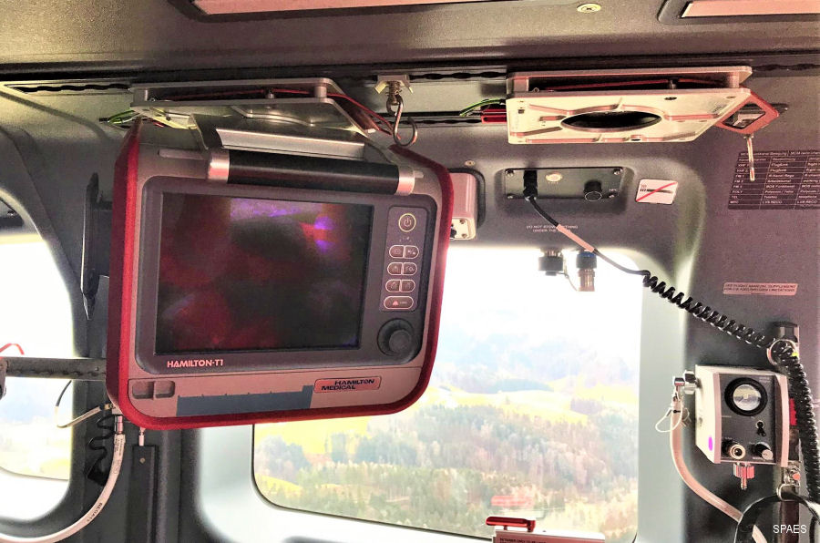 Mounting Hamilton T1 Ventilator in H145