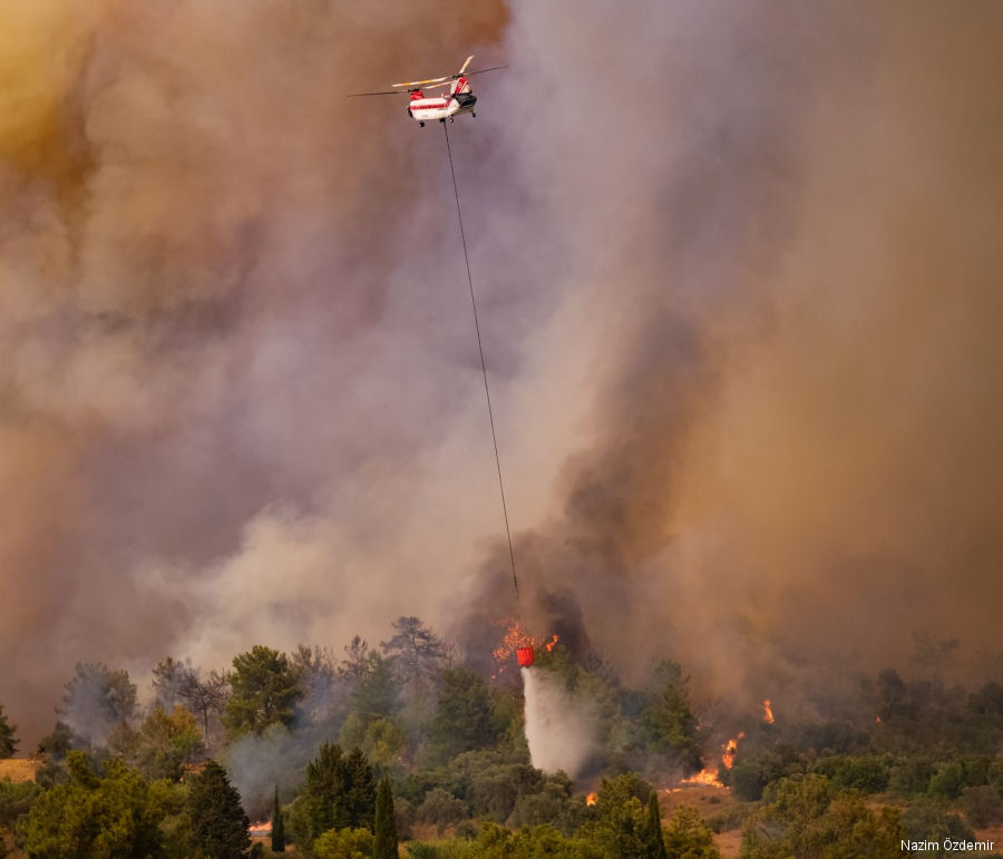 Columbia Model 234 Chinook Firefighters in Turkey