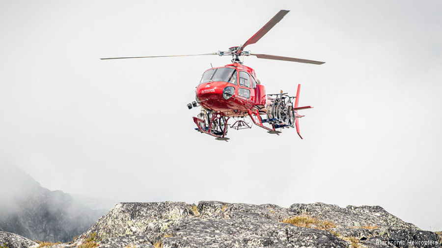 AS350 Ecureuil in Blackcomb Helicopters