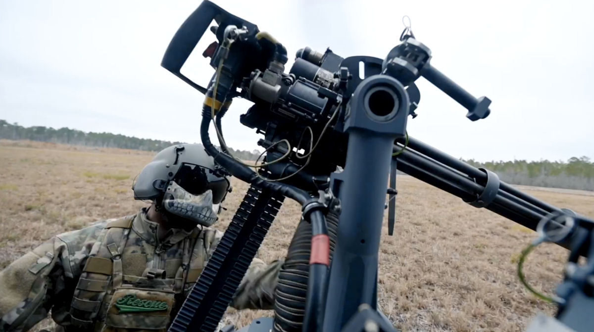 GAU-21 GAU-2 HH-60W Helicopter Video