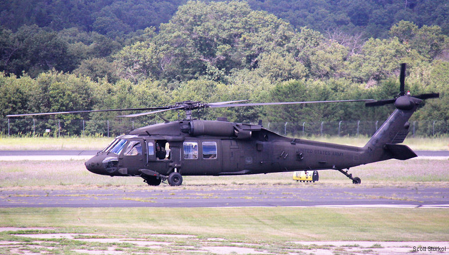 US Army Europe Soldiers Learn About the UH-60V