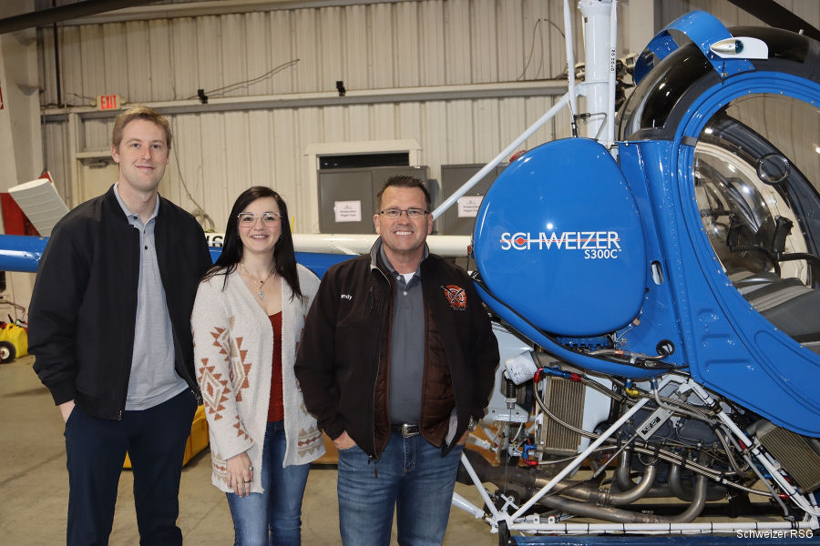 Schweizer S-300 at Fort Worth Helicopter Institute
