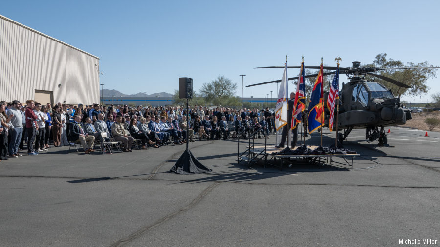 Boeing Delivers Final Apache E-Model to British Army