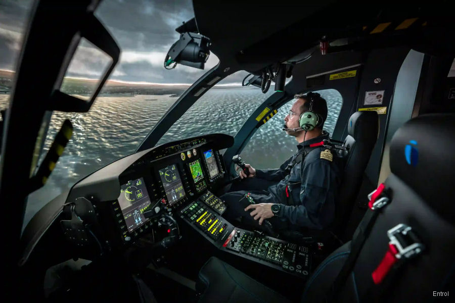 Pressure at 500 Feet: Building Decision-Making Skills as a Student Pilot