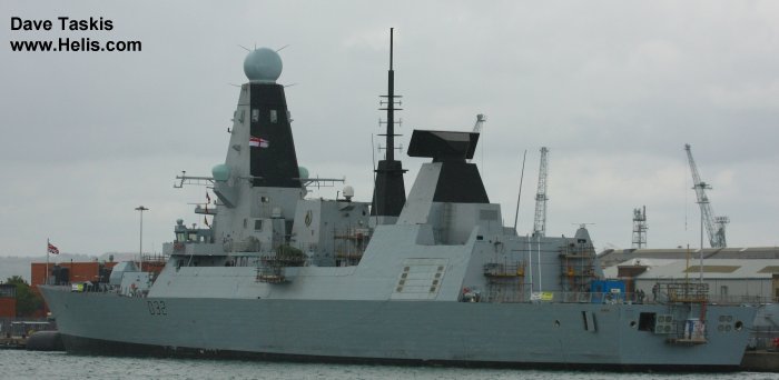 HMS Daring D32