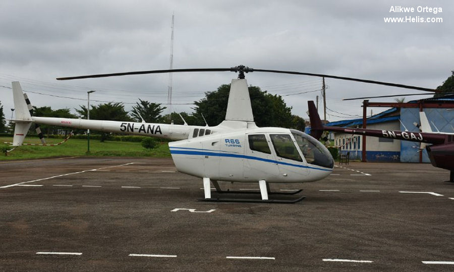 Photos R66 in International Helicopter Flying School