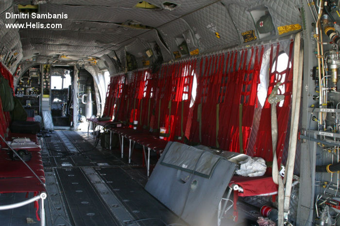 Boeing 414 - H-47D Chinook