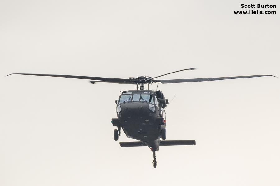 21-21211 Sikorsky UH-60M Black Hawk